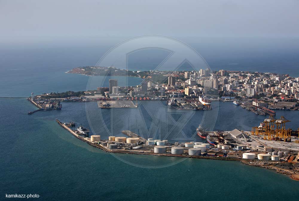 Vue aérienne du port de Dakar - Kamikazz • Photographies